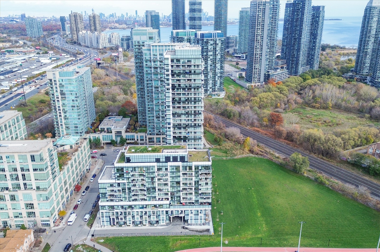 251 Manitoba St - Unit 1003, Etobicoke, ON